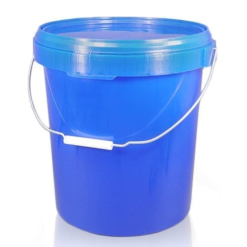Used plastic buckets with lids store